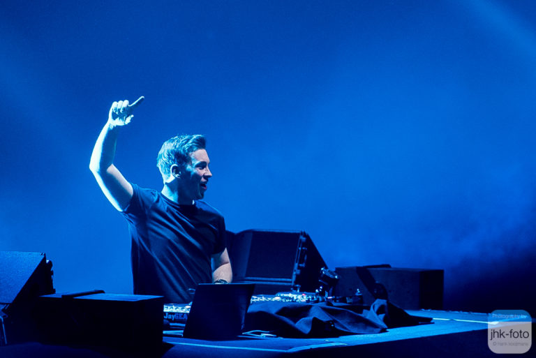 Did Hardwell Just Copy An Amateur Artist For His Next Big Single ...