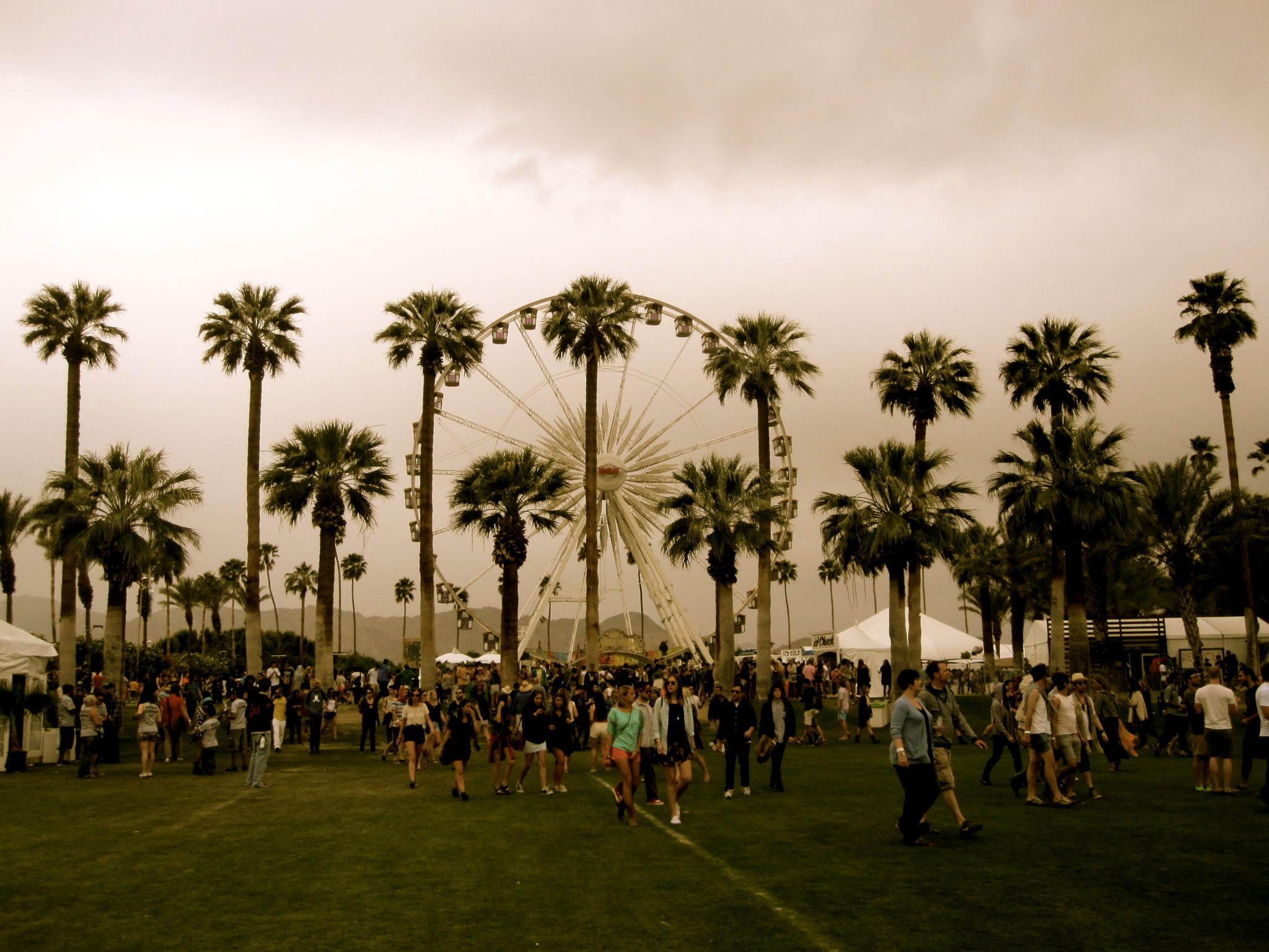 YouTube Launches 360-Degree Live Streaming With Coachella Performances ...