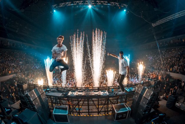 The Chainsmokers & Coldplay Release New Single, \'Something Just Like ...