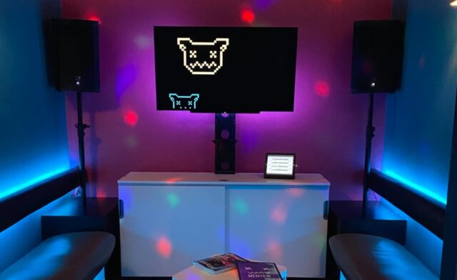 How to Set Up a Karaoke System with Home Theater - EDM Chicago