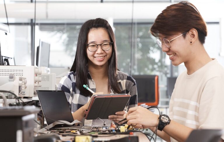 5 Reasons Why Singapore Has The World's Best Software Engineers - EDM ...