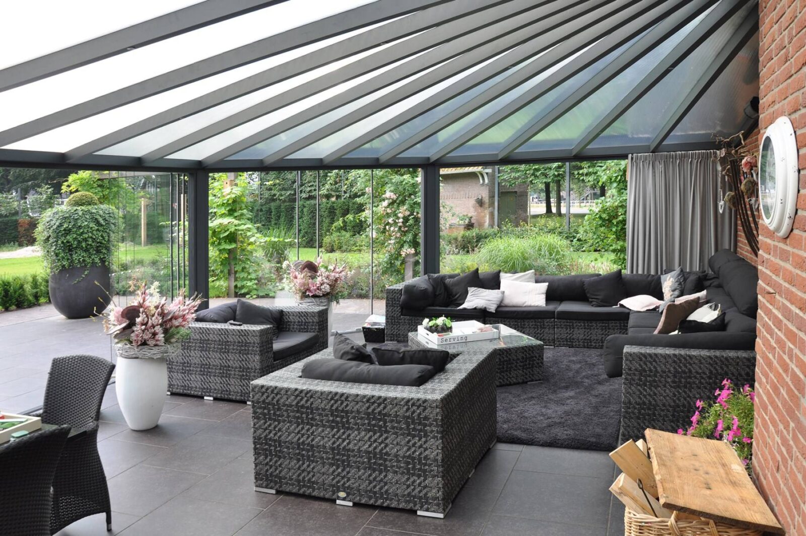 5 Decorating Tips & Design Ideas To Transform Your Veranda - EDM Chicago