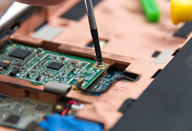 Common PCB Assembly Pitfalls and How to Avoid Them - EDM Chicago