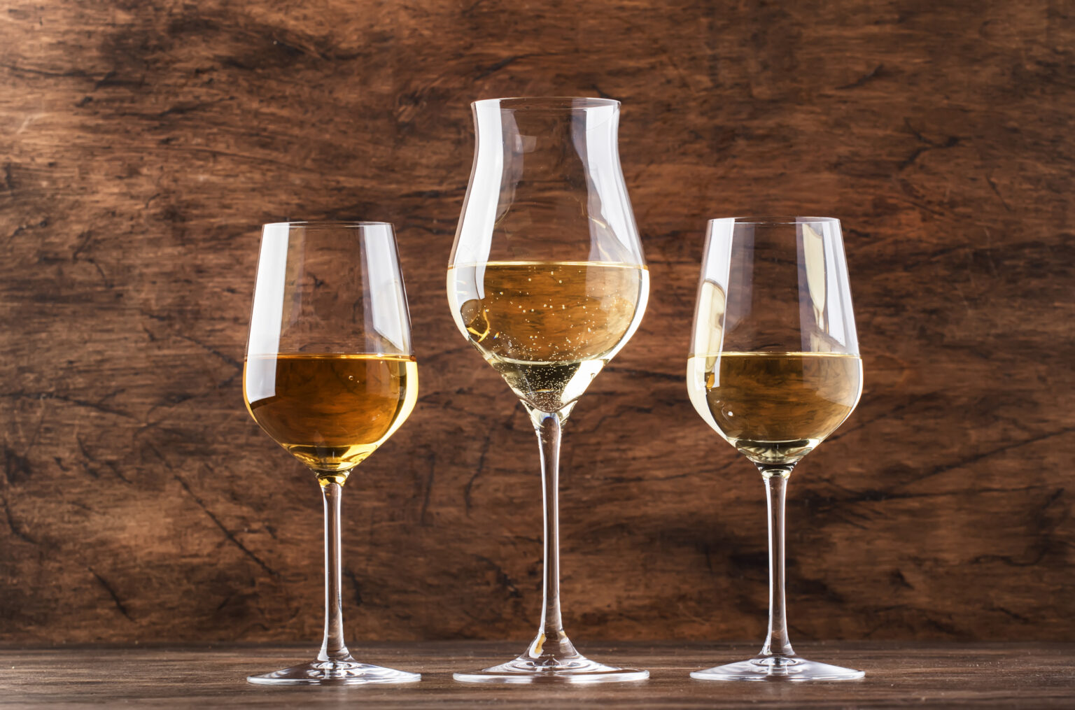 12 Interesting Facts to Know About Italian Moscato Wines - EDM Chicago