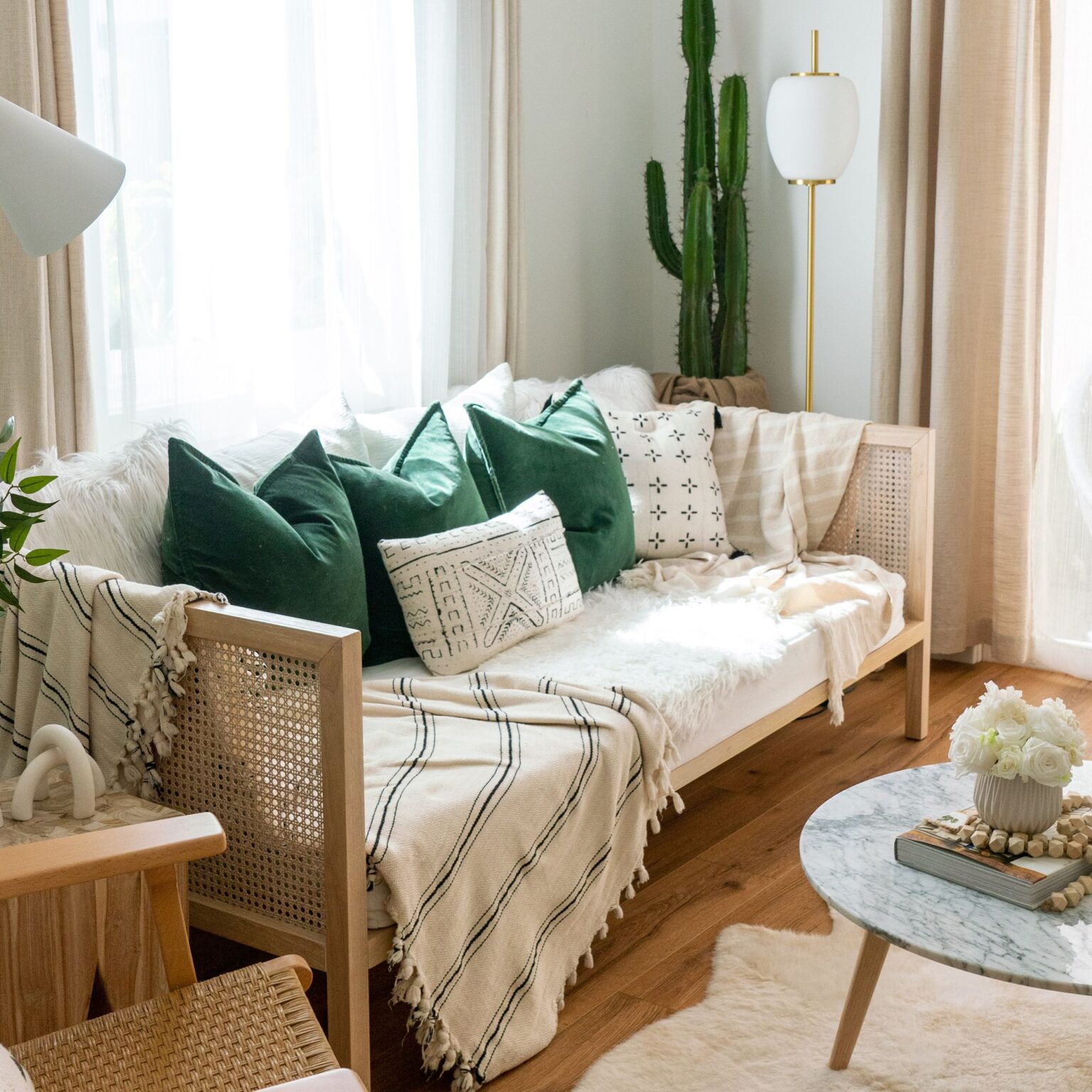 5 Home Decor Tips and Ideas for Decorating With Throw Pillows - EDM Chicago