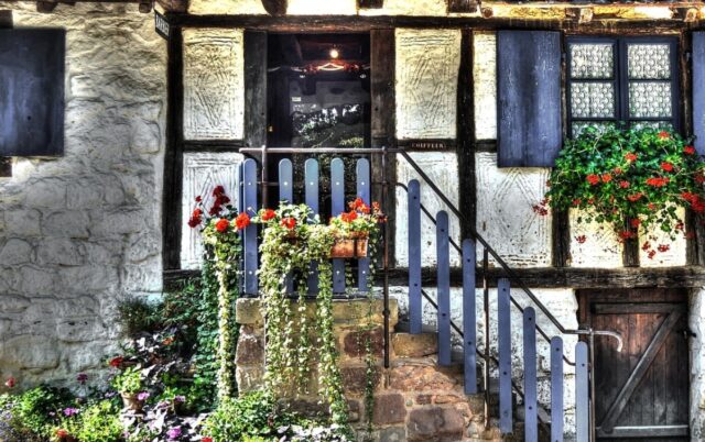 10 Benefits of Buying Half-timbered Houses - EDM Chicago
