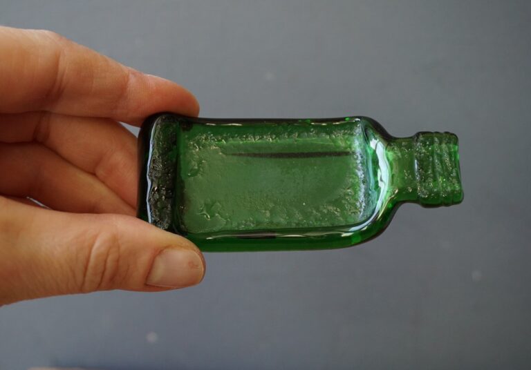 From Sand to Glass: The Fascinating Process of Glass Bottle ...