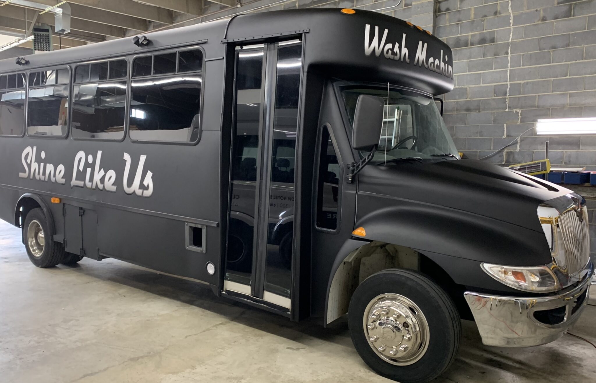 Turning Your Vehicles Into Mobile Billboards: Tips For Designing ...