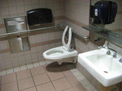 Single Person Bathrooms vs. Multiple Person Bathrooms - EDM Chicago
